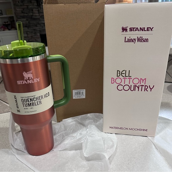 Stanley | Dining | Stanley X Lainey Wilson Quencher H2 Tumbler ...